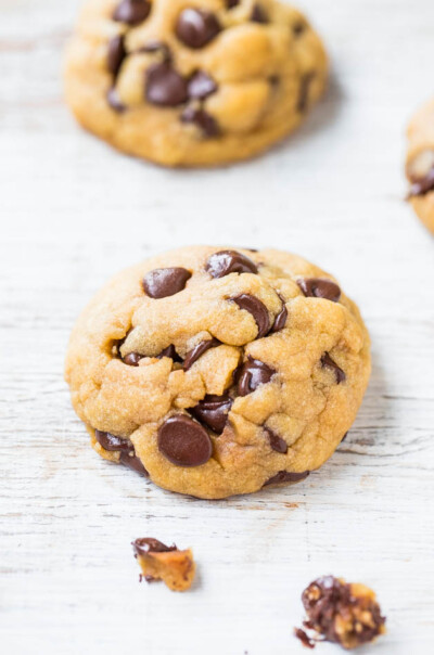 Coconut Oil Chocolate Chip Cookies (No Butter!) - Averie Cooks