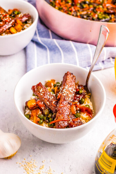 20-Minute Mongolian Beef Bowls - Averie Cooks