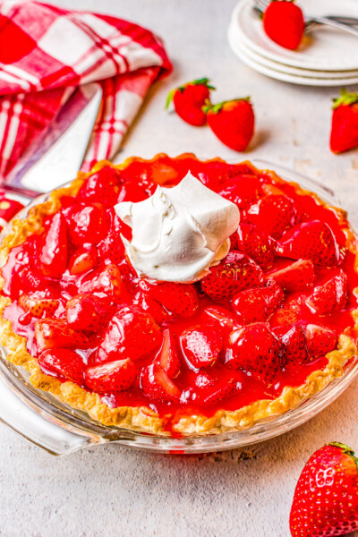 Glazed Fresh Strawberry Pie with Jello - Averie Cooks