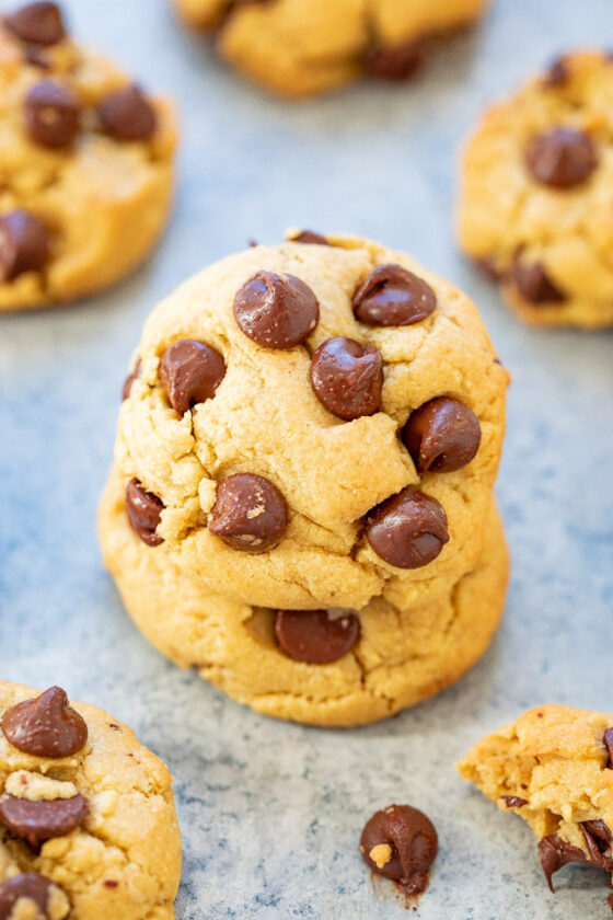Olive Oil Chocolate Chip Cookies - Averie Cooks
