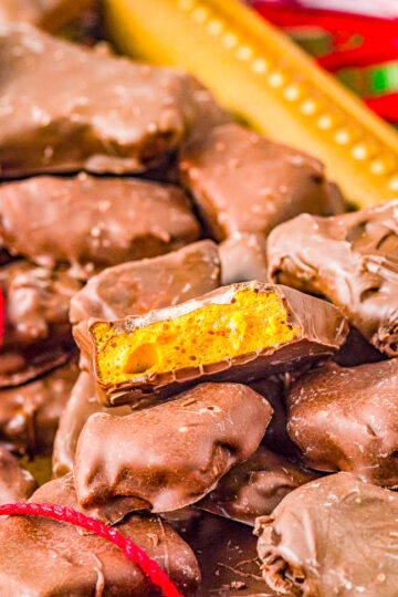Super Simple Homemade Toffee Recipe - Averie Cooks