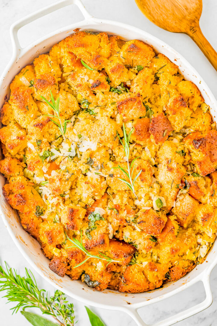 Easy Thanksgiving Cornbread Stuffing - Averie Cooks