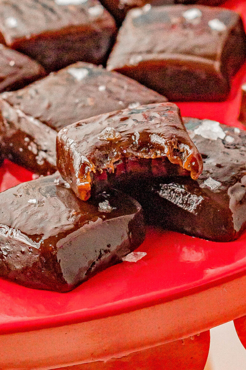 Homemade Chocolate Caramels - Averie Cooks