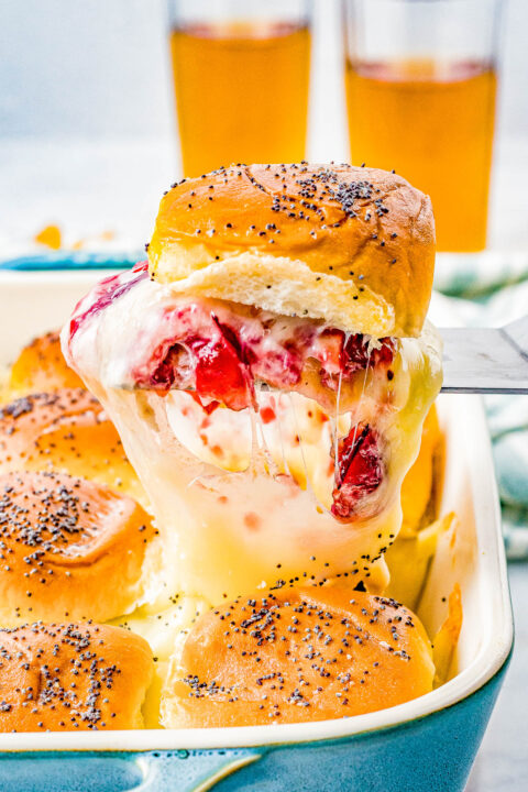 Turkey and Cheese Sliders on Hawaiian Rolls - Averie Cooks