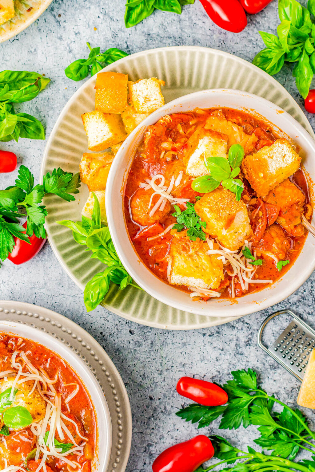 Easy 30-Minute Pizza Soup with Meatballs - Averie Cooks