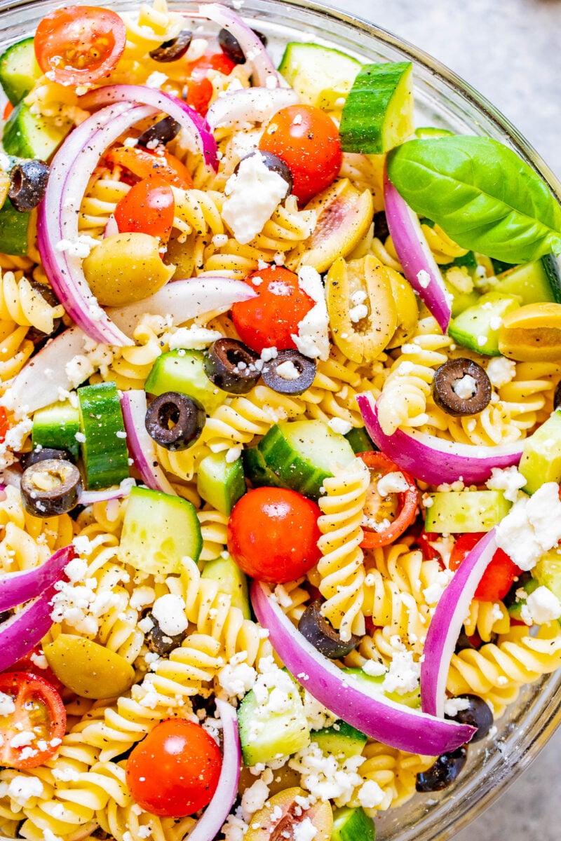 25-Minute Mediterranean Pasta Salad - Averie Cooks