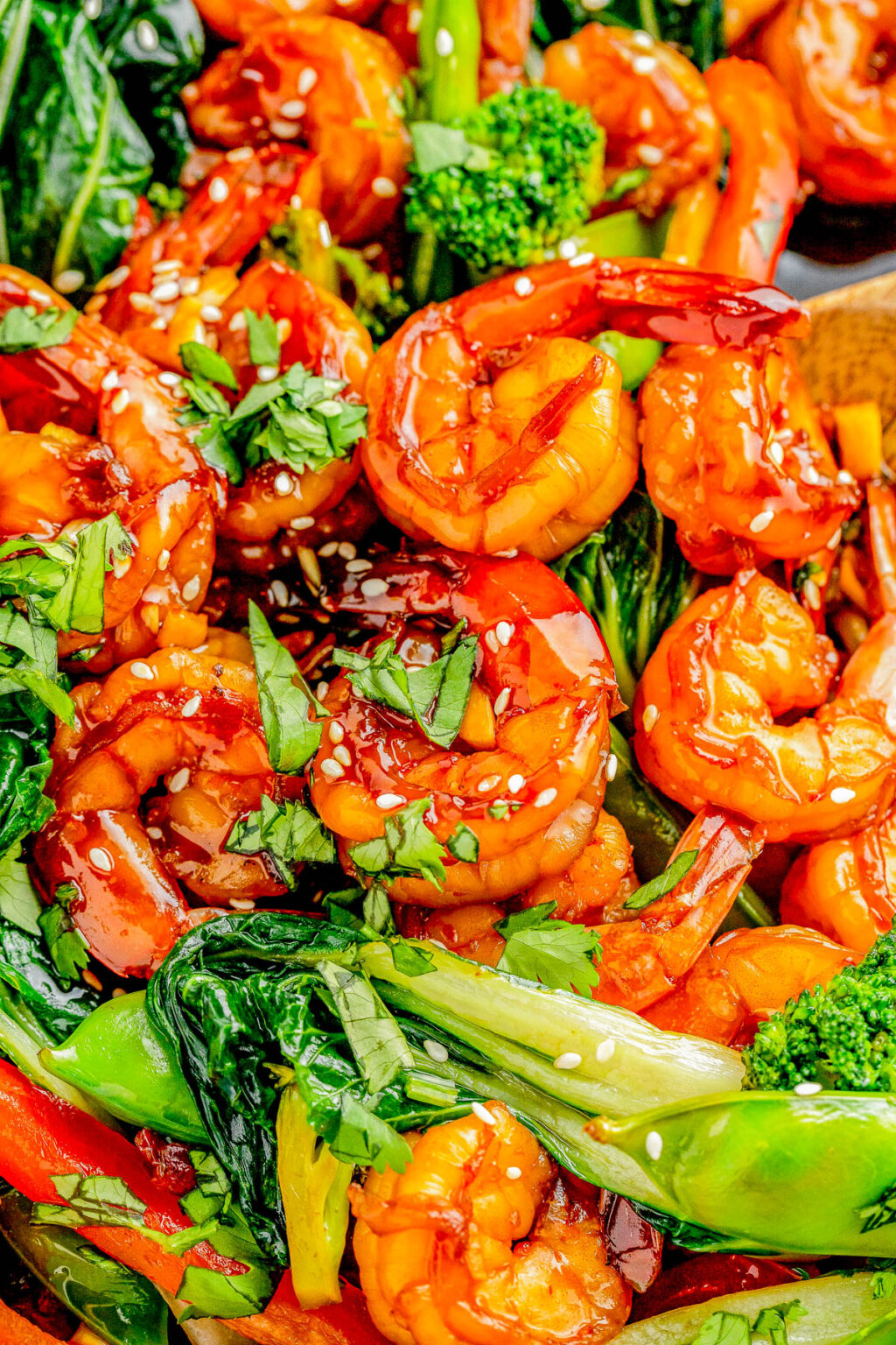20-Minute Garlic Shrimp Stir-Fry Recipe - Averie Cooks