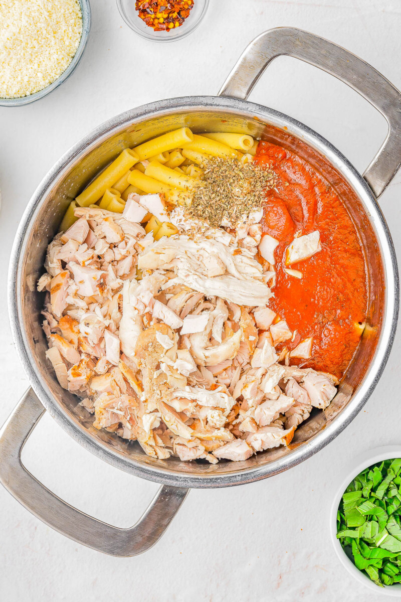 8-Ingredient Baked Ziti with Chicken - Averie Cooks