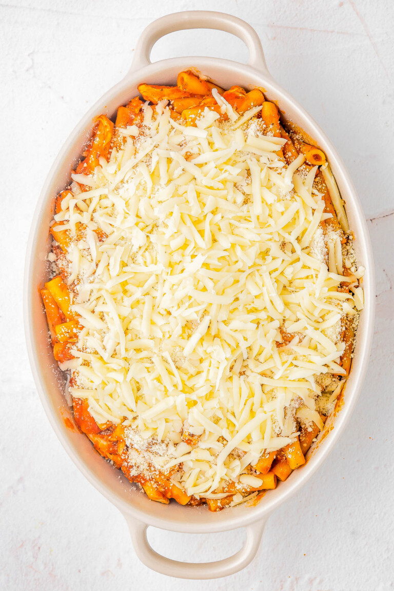 8-Ingredient Baked Ziti with Chicken - Averie Cooks