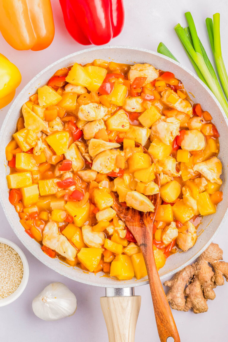 30-Minute Hawaiian Chicken and Pineapple Skillet - Averie Cooks