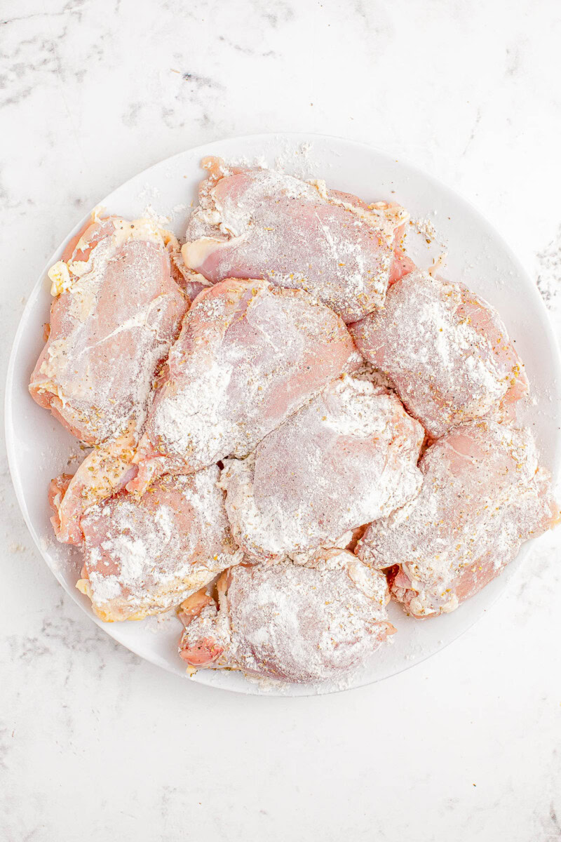 Lemon Olive Chicken Skillet - Averie Cooks