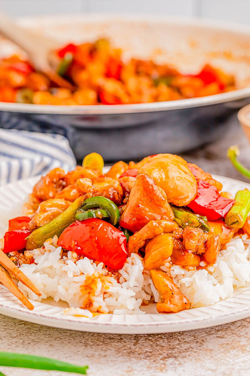 Chicken and Pepper Stir Fry - Averie Cooks