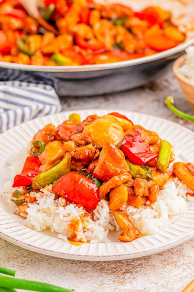 Chicken and Pepper Stir Fry - Averie Cooks