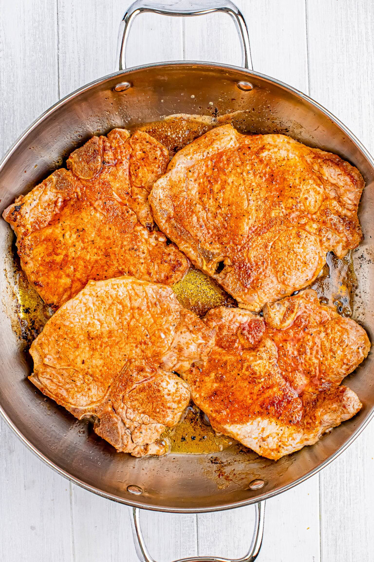 Creamy Mushroom Pork Chops - Averie Cooks